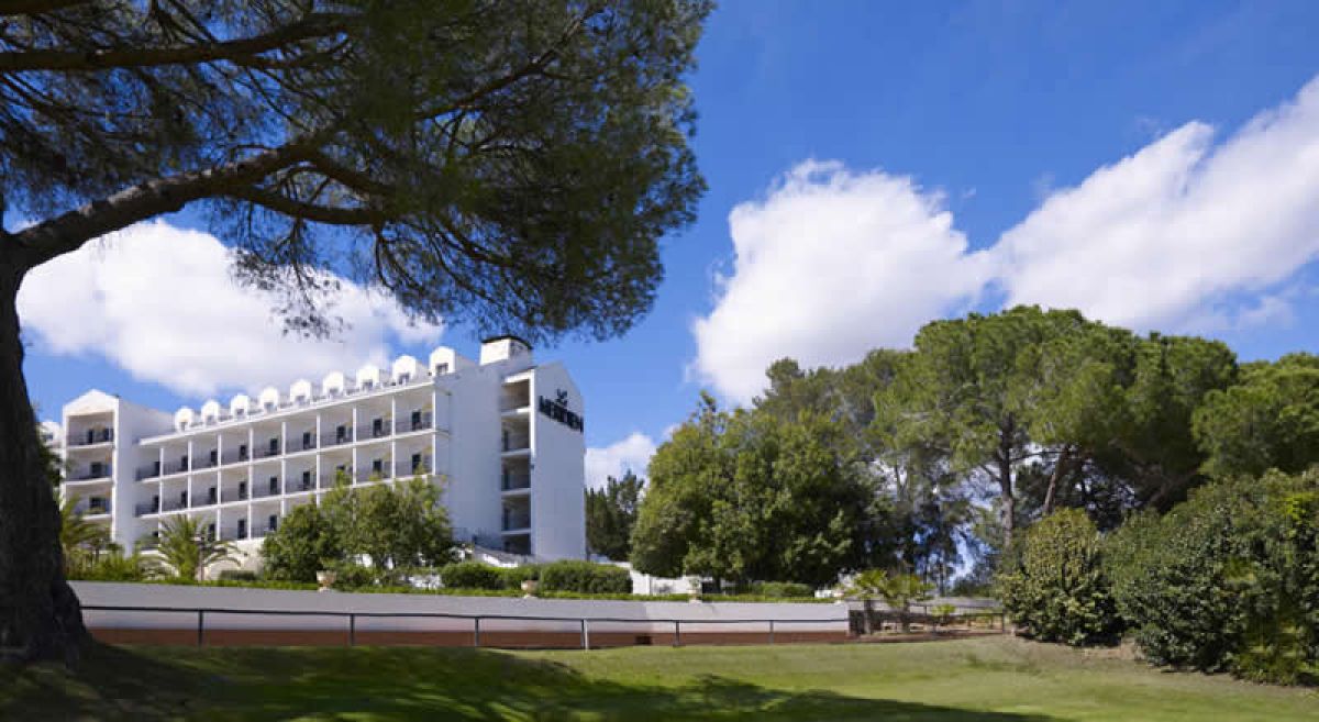 Penina Golf Resort Hotel, plan a golf getaway in Algarve
